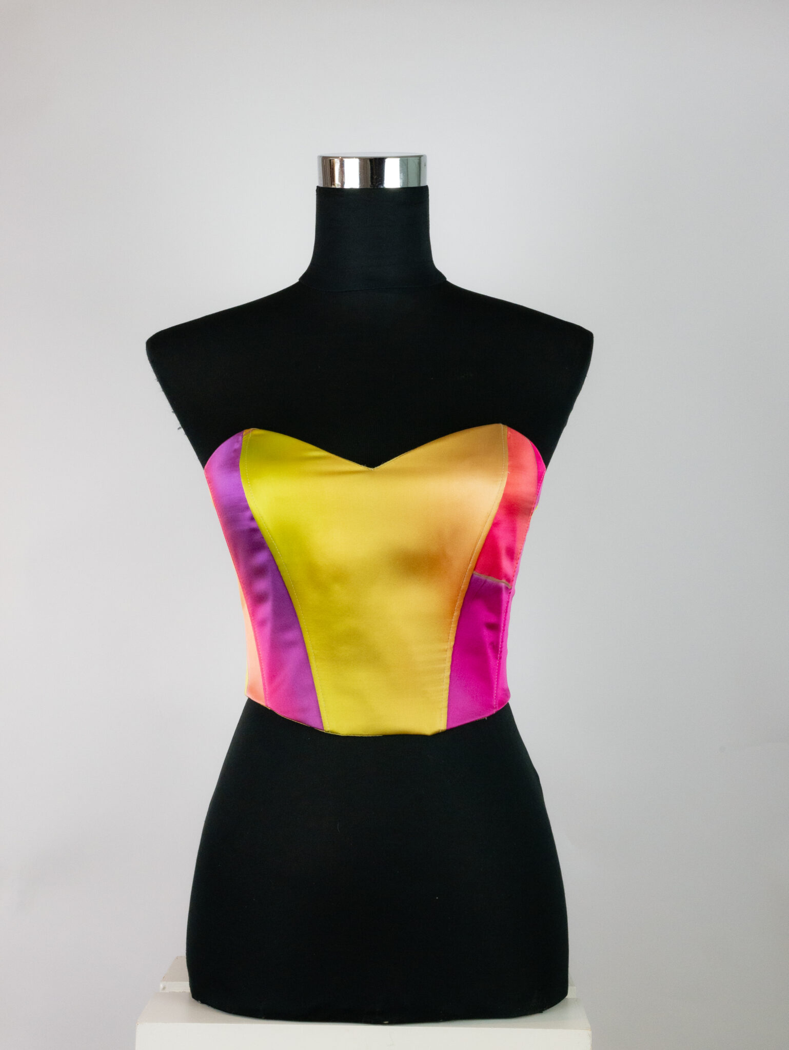 VAV Corsets y bustiers - PEPITINA - Original Art on Silk