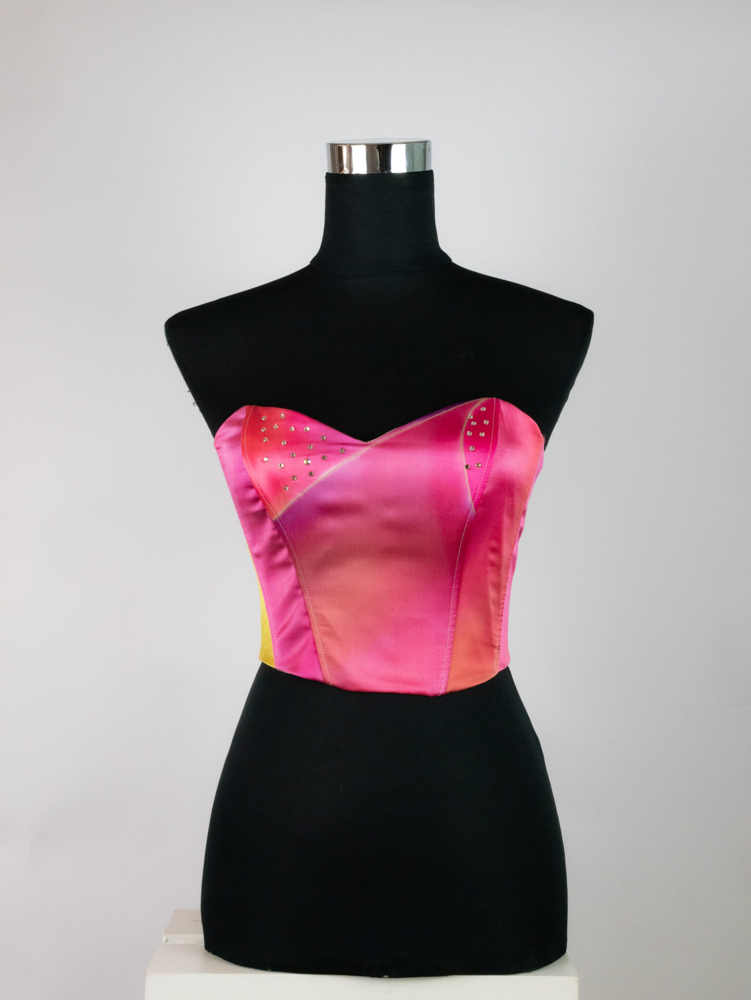 VAV Corsets y bustiers - PEPITINA - Original Art on Silk