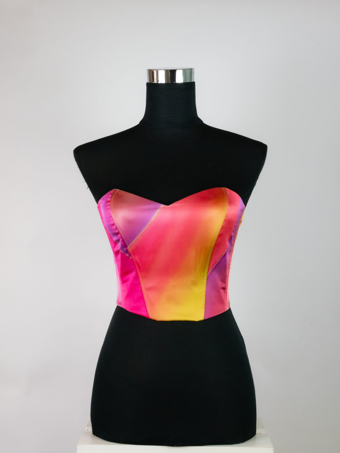 VAV Corsets y bustiers - PEPITINA - Original Art on Silk